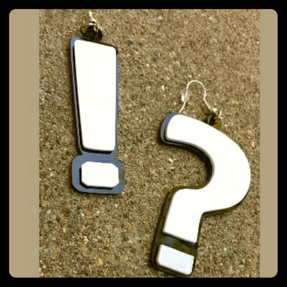Jewelry | Large Pop Art Acrylic Questions Mar | Poshmark
